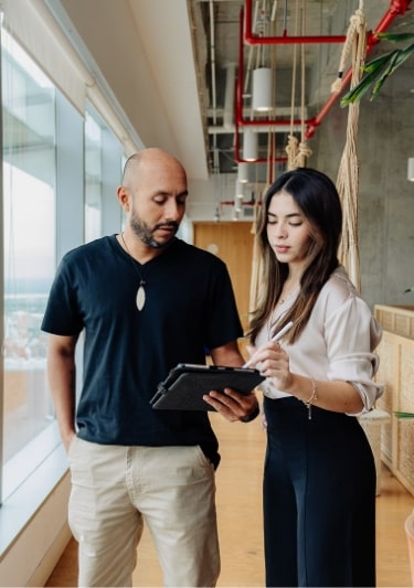 IT Nearshoring in Colombia: Benefits, Hubs & How to Start